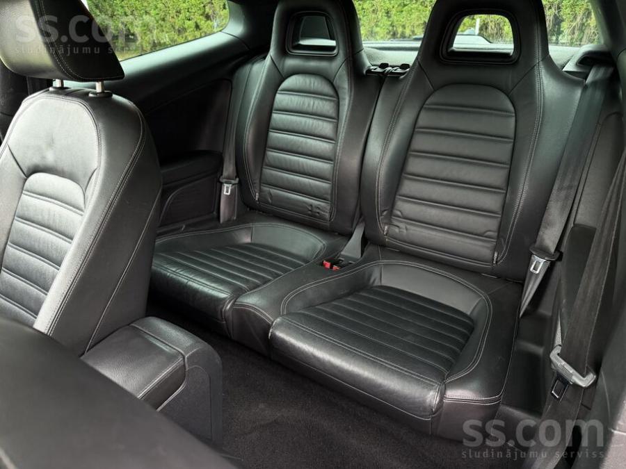 Black Volkswagen Scirocco 2009 in Riga, with an engine capacity of 2.00 L and mileage of 300 thousand km for 5200 €, photo 11 on AUTOMOTO.COM.LV