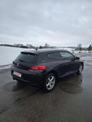 Melns Volkswagen Scirocco 2011 Alīta, ar dzinēja tilpumu 1.39 L un nobraukumu 245 tūkst. km par 4400 €, foto 5 vietnē AUTOMOTO.COM.LV