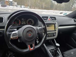 Melns Volkswagen Scirocco 2011 Alīta, ar dzinēja tilpumu 1.39 L un nobraukumu 245 tūkst. km par 4400 €, foto 10 vietnē AUTOMOTO.COM.LV