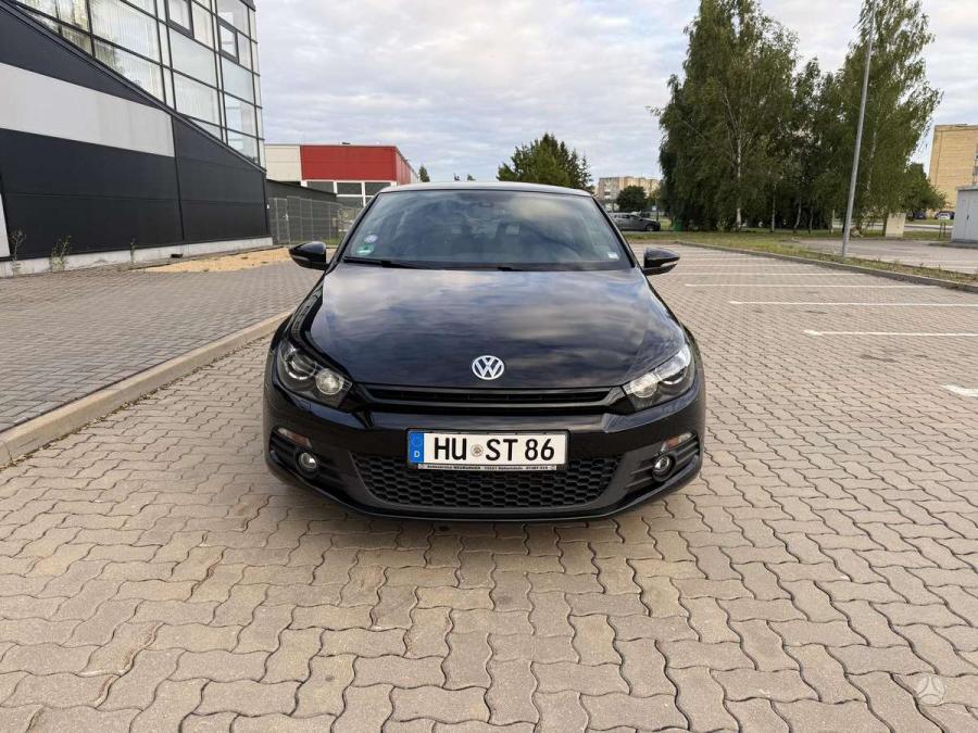 Black Volkswagen Scirocco 2011 in Panevezys, with an engine capacity of 1.39 L and mileage of 185 thousand km for 5600 €, photo 3 on AUTOMOTO.COM.LV