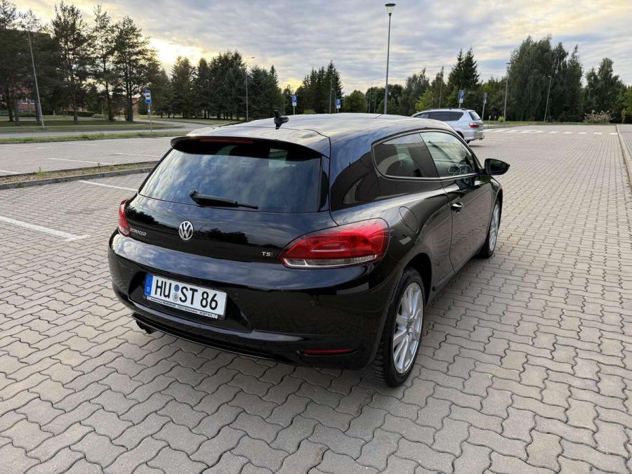 Black Volkswagen Scirocco 2011 in Panevezys, with an engine capacity of 1.39 L and mileage of 185 thousand km for 5600 €, photo 13 on AUTOMOTO.COM.LV