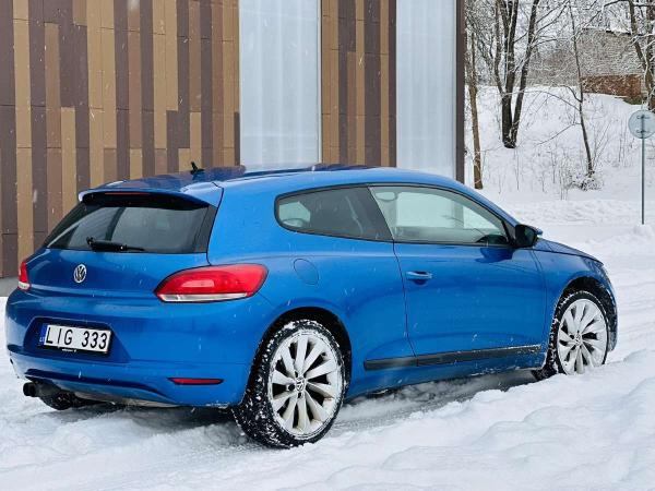 Blue Volkswagen Scirocco 2009 in Vilnius, with an engine capacity of 1.39 L and mileage of 245 thousand km for 3700 €, photo 5 on AUTOMOTO.COM.LV