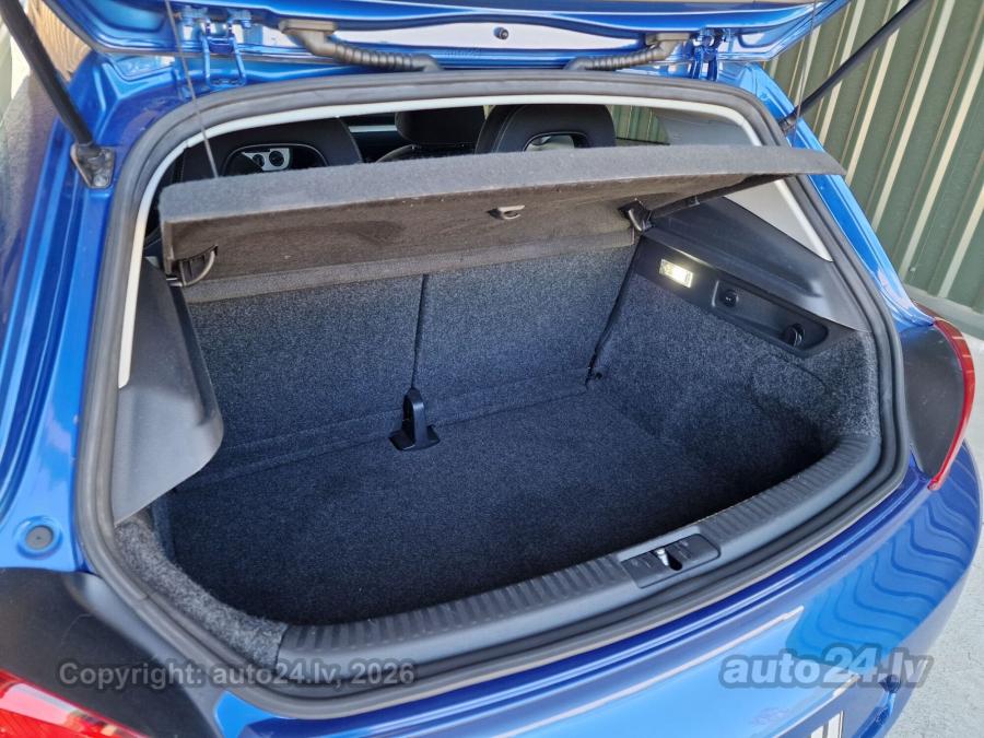 Zils Volkswagen Scirocco 2009 Tallina, ar dzinēja tilpumu 1.40 L un nobraukumu 167 tūkst. km par 5999 €, foto 10 vietnē AUTOMOTO.COM.LV