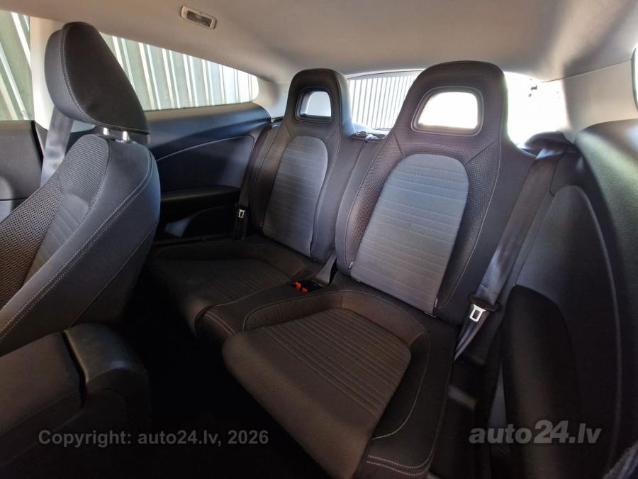 Zils Volkswagen Scirocco 2009 Tallina, ar dzinēja tilpumu 1.40 L un nobraukumu 167 tūkst. km par 5999 €, foto 14 vietnē AUTOMOTO.COM.LV