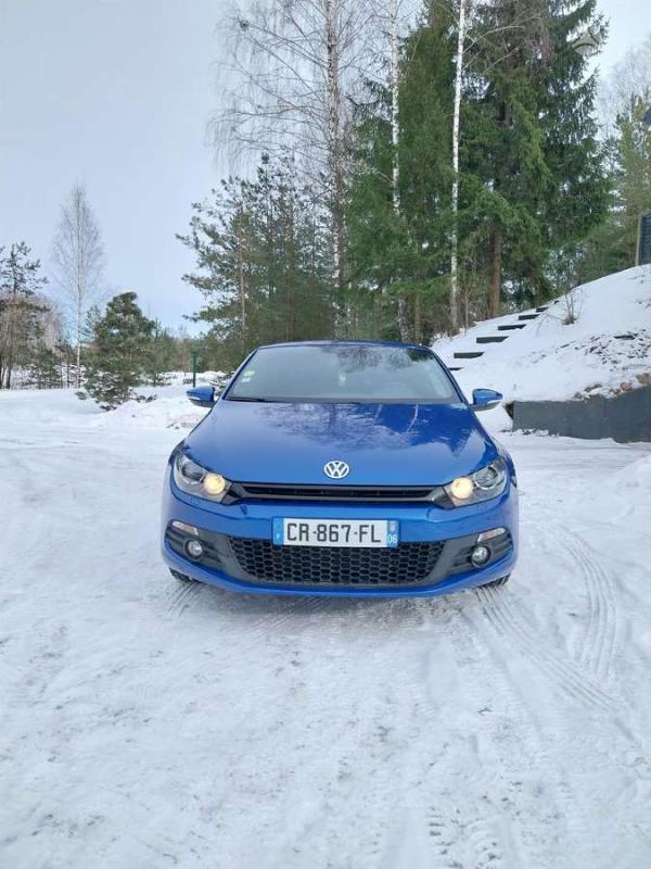 Blue Volkswagen Scirocco 2013 in Alytus, with an engine capacity of 2.00 L and mileage of 240 thousand km for 7500 €, photo 3 on AUTOMOTO.COM.LV