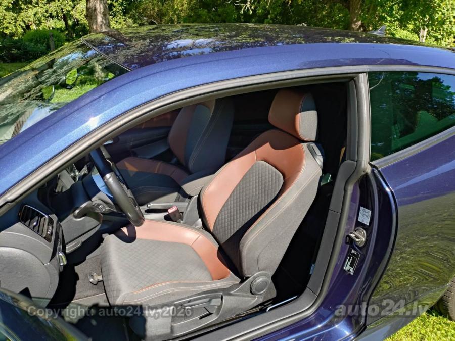 Zils Volkswagen Scirocco 2016 Tallina, ar dzinēja tilpumu 2.00 L un nobraukumu 184 tūkst. km par 14999 €, foto 8 vietnē AUTOMOTO.COM.LV