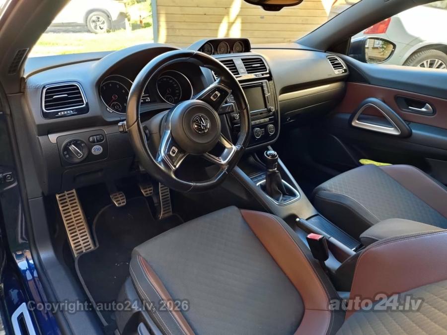 Zils Volkswagen Scirocco 2016 Tallina, ar dzinēja tilpumu 2.00 L un nobraukumu 184 tūkst. km par 14999 €, foto 10 vietnē AUTOMOTO.COM.LV