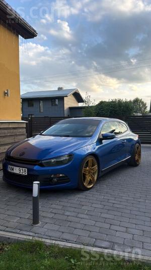 Zils Volkswagen Scirocco 2010 Rīga, ar dzinēja tilpumu 2.00 L un nobraukumu 370 tūkst. km par 5600 €, foto  vietnē AUTOMOTO.COM.LV