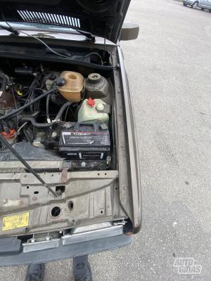 Brown Volkswagen Scirocco 1987 in Kaunas, with an engine capacity of 1.80 L and mileage of 191 thousand km for 4500 €, photo 21 on AUTOMOTO.COM.LV