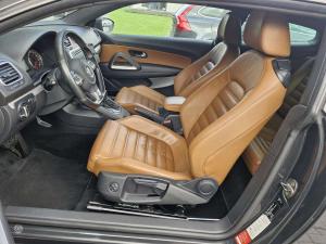 Brown Volkswagen Scirocco 2011 in Vilnius, with an engine capacity of 1.39 L and mileage of 182 thousand km for 6300 €, photo 11 on AUTOMOTO.COM.LV