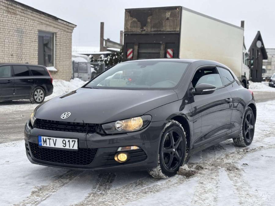 Brown Volkswagen Scirocco 2009 in Utena, with an engine capacity of 1.98 L and mileage of 224 thousand km for 2450 €, photo 1 on AUTOMOTO.COM.LV