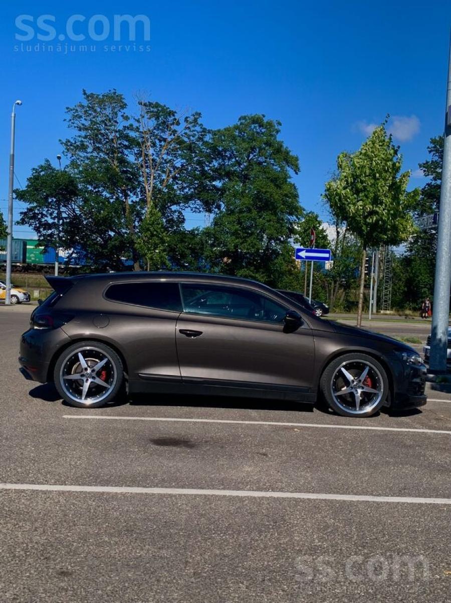 Brūns Volkswagen Scirocco 2012 Rīga, ar dzinēja tilpumu 2.00 L un nobraukumu 0 tūkst. km par 9000 €, foto 3 vietnē AUTOMOTO.COM.LV