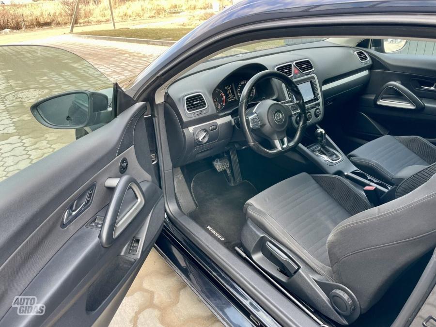 Volkswagen Scirocco 2009 in Vilnius, with an engine capacity of 1.40 L and mileage of 228 thousand km for 4500 €, photo 6 on AUTOMOTO.COM.LV