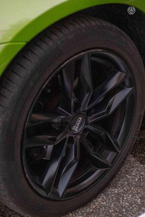 Green Volkswagen Scirocco 2009 in Vilnius, with an engine capacity of 1.97 L and mileage of 243 thousand km for 8800 €, photo 10 on AUTOMOTO.COM.LV