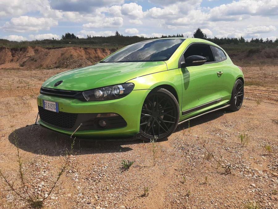 Zaļš Volkswagen Scirocco 2010 Viļņa, ar dzinēja tilpumu 1.39 L un nobraukumu 164 tūkst. km par 5700 €, foto 1 vietnē AUTOMOTO.COM.LV