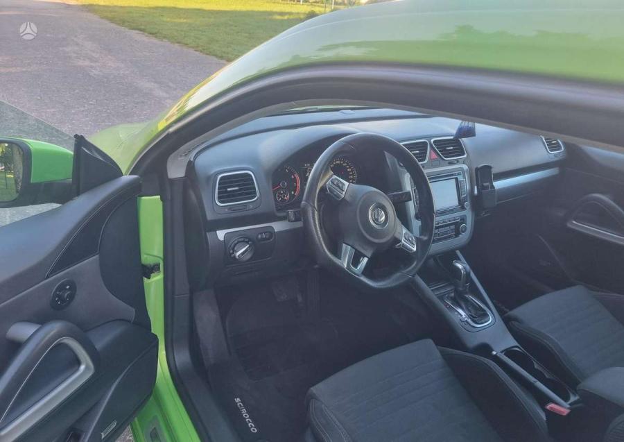 Zaļš Volkswagen Scirocco 2011 Kauņa, ar dzinēja tilpumu 1.39 L un nobraukumu 200 tūkst. km par 6699 €, foto 16 vietnē AUTOMOTO.COM.LV