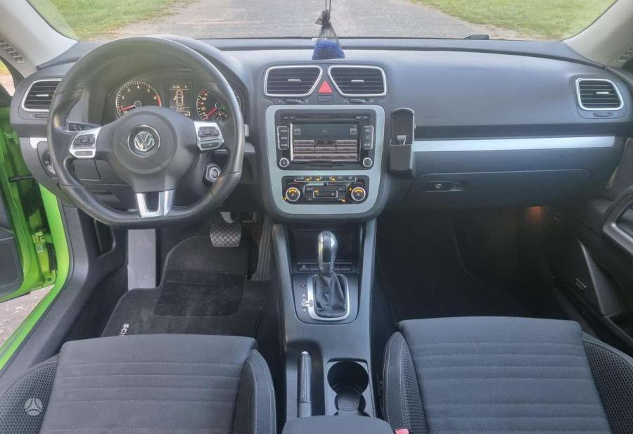 Zaļš Volkswagen Scirocco 2011 Kauņa, ar dzinēja tilpumu 1.39 L un nobraukumu 200 tūkst. km par 6699 €, foto 17 vietnē AUTOMOTO.COM.LV