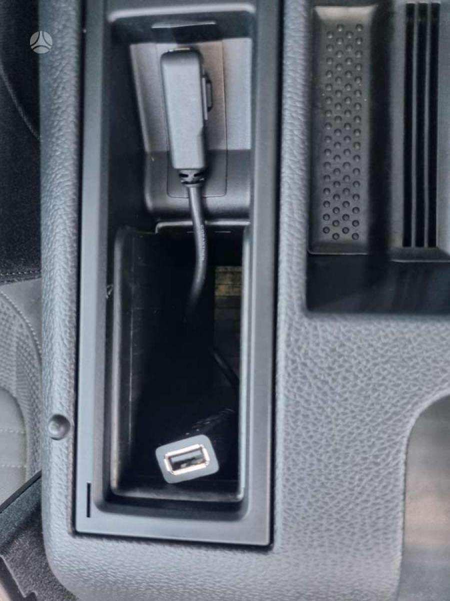 Zaļš Volkswagen Scirocco 2011 Kauņa, ar dzinēja tilpumu 1.39 L un nobraukumu 200 tūkst. km par 6699 €, foto 27 vietnē AUTOMOTO.COM.LV