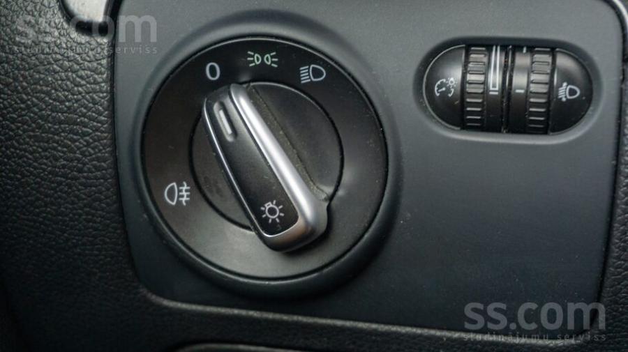 Zaļš Volkswagen Scirocco 2009 Rīga, ar dzinēja tilpumu 1.40 L un nobraukumu 196 tūkst. km par 5990 €, foto 22 vietnē AUTOMOTO.COM.LV