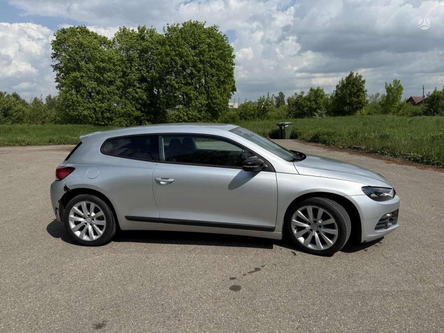 Grey Volkswagen Scirocco 2009 in Trakai, with an engine capacity of 2.00 L and mileage of 328 thousand km for 3500 €, photo 4 on AUTOMOTO.COM.LV