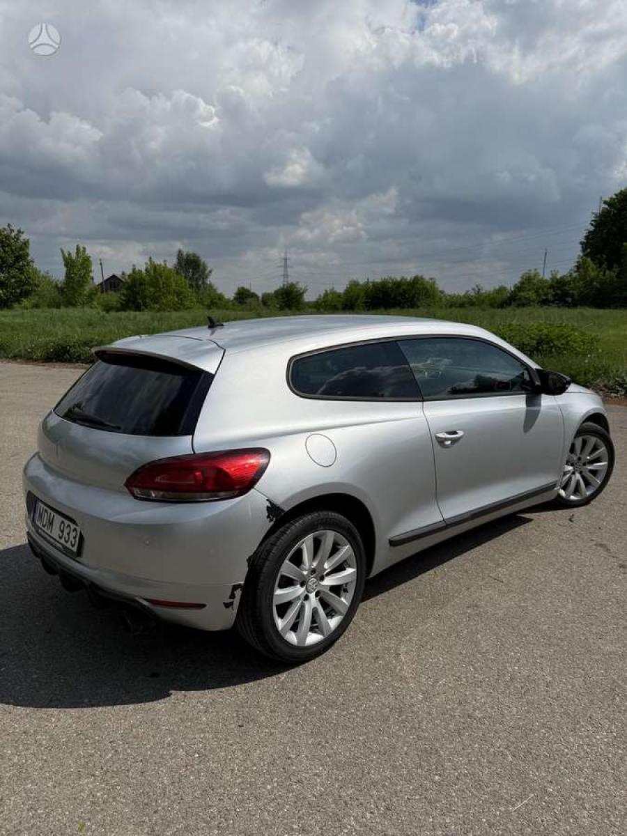Grey Volkswagen Scirocco 2009 in Trakai, with an engine capacity of 2.00 L and mileage of 328 thousand km for 3500 €, photo 5 on AUTOMOTO.COM.LV