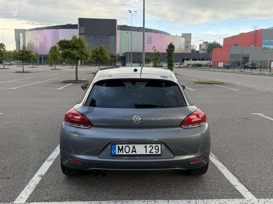 Grey Volkswagen Scirocco 2009 in Panevezys, with an engine capacity of 1.39 L and mileage of 304 thousand km for 3900 €, photo 6 on AUTOMOTO.COM.LV