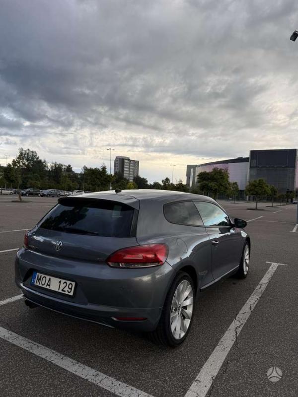 Volkswagen Scirocco 2009 in Panevezys on AUTOMOTO.COM.LV Grey Volkswagen Scirocco 2009 in Panevezys, with an engine capacity of 1.39 L and mileage of 304 thousand km for 3900 €, photo 8 on AUTOMOTO.COM.LV