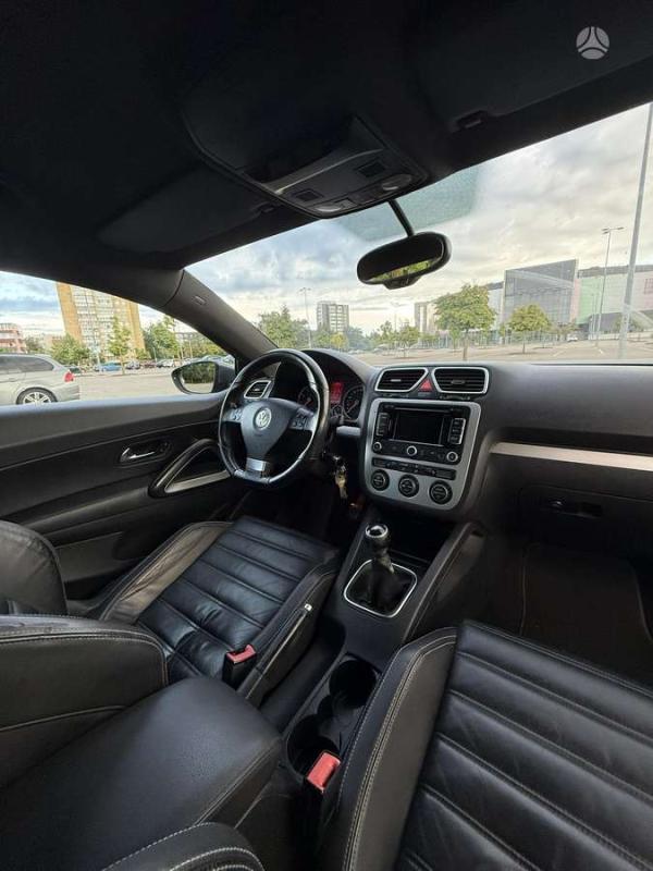 Volkswagen Scirocco 2009 in Panevezys on AUTOMOTO.COM.LV Grey Volkswagen Scirocco 2009 in Panevezys, with an engine capacity of 1.39 L and mileage of 304 thousand km for 3900 €, photo 9 on AUTOMOTO.COM.LV
