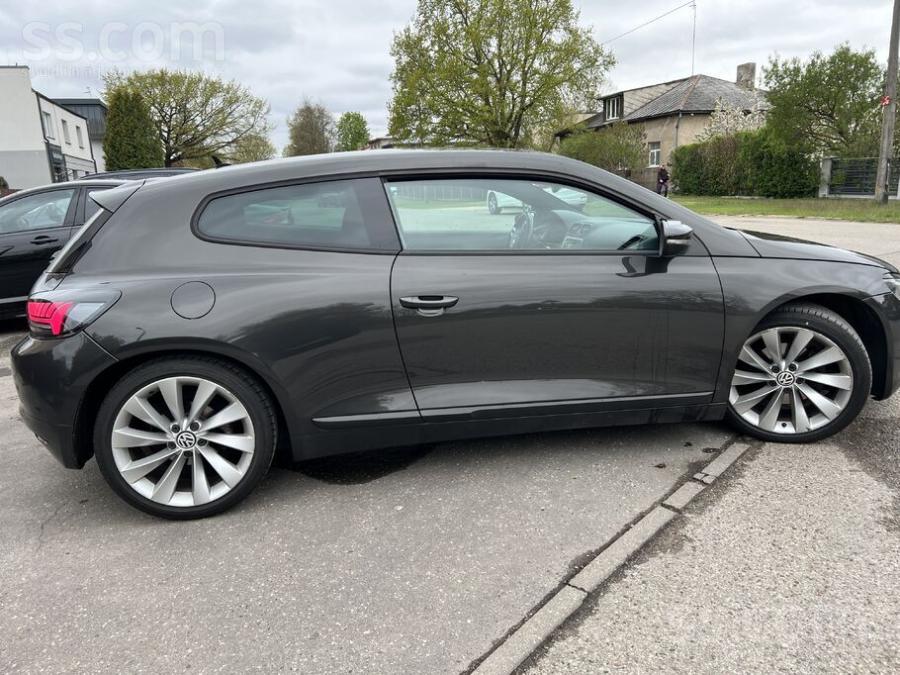 Pelēks Volkswagen Scirocco 2011 Rīga, ar dzinēja tilpumu 1.40 L un nobraukumu 215 tūkst. km par 6200 €, foto 5 vietnē AUTOMOTO.COM.LV
