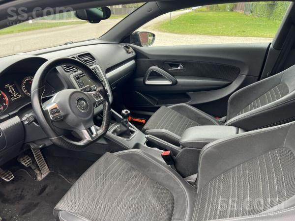 Grey Volkswagen Scirocco 2011 in Riga, with an engine capacity of 1.40 L and mileage of 215 thousand km for 6200 €, photo 5 on AUTOMOTO.COM.LV