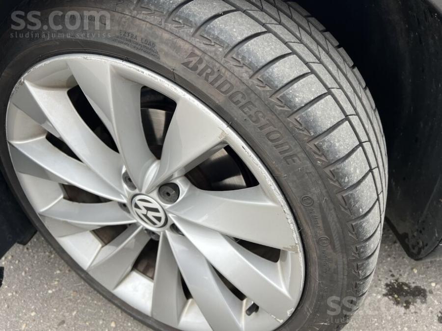 Pelēks Volkswagen Scirocco 2011 Rīga, ar dzinēja tilpumu 1.40 L un nobraukumu 215 tūkst. km par 6200 €, foto 8 vietnē AUTOMOTO.COM.LV