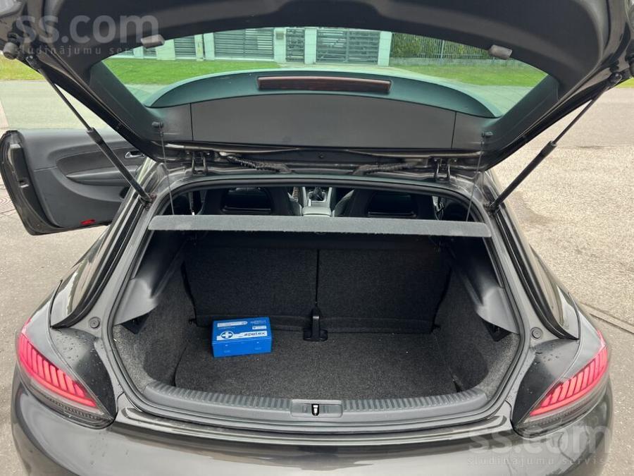 Pelēks Volkswagen Scirocco 2011 Rīga, ar dzinēja tilpumu 1.40 L un nobraukumu 215 tūkst. km par 6200 €, foto 9 vietnē AUTOMOTO.COM.LV