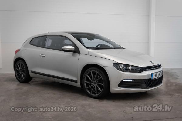 Volkswagen Scirocco 2012 in Tallinn on AUTOMOTO.COM.LV Grey Volkswagen Scirocco 2012 in Tallinn, with an engine capacity of 2.00 L and mileage of 285 thousand km for 6490 €, photo 3 on AUTOMOTO.COM.LV