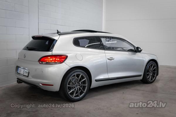 Volkswagen Scirocco 2012 in Tallinn on AUTOMOTO.COM.LV Grey Volkswagen Scirocco 2012 in Tallinn, with an engine capacity of 2.00 L and mileage of 285 thousand km for 6490 €, photo 8 on AUTOMOTO.COM.LV