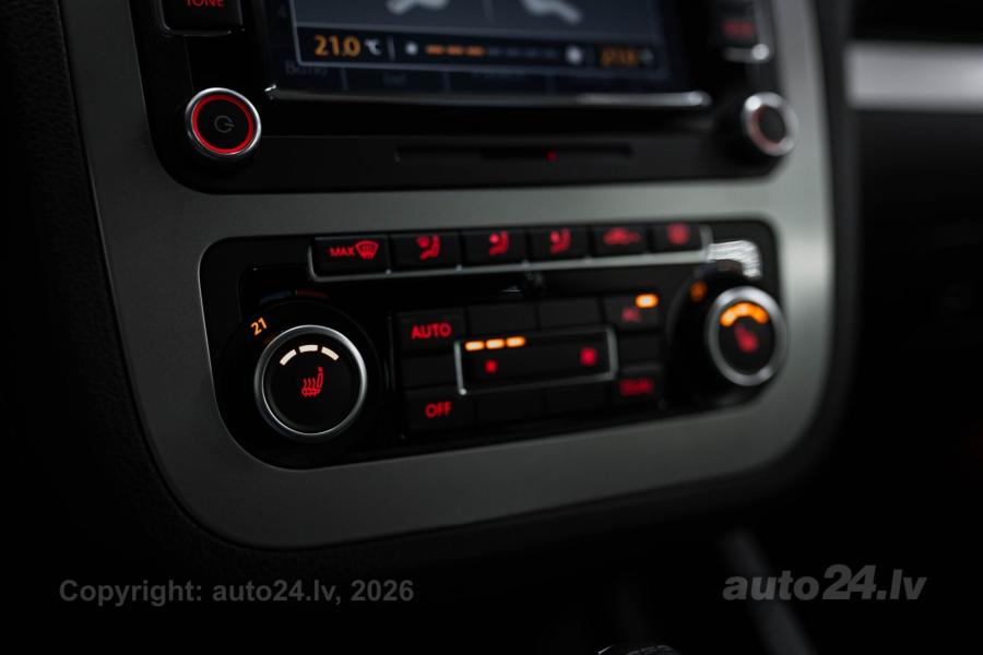 Grey Volkswagen Scirocco 2012 in Tallinn, with an engine capacity of 2.00 L and mileage of 285 thousand km for 6490 €, photo 25 on AUTOMOTO.COM.LV