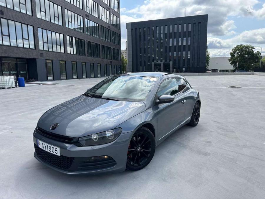 Grey Volkswagen Scirocco 2008 in Kaunas, with an engine capacity of 1.98 L and mileage of 236 thousand km for 5380 €, photo 1 on AUTOMOTO.COM.LV