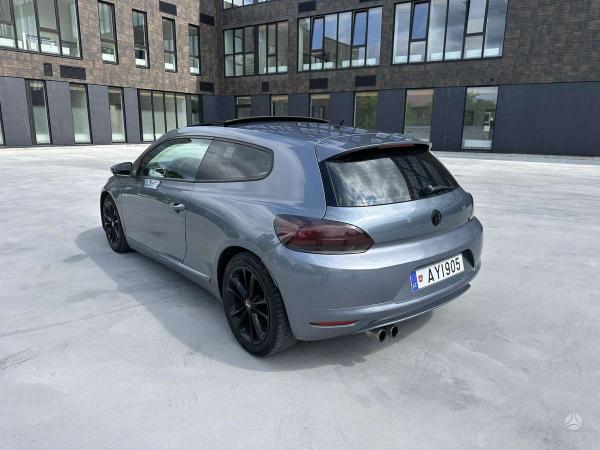 Grey Volkswagen Scirocco 2008 in Kaunas, with an engine capacity of 1.98 L and mileage of 236 thousand km for 5380 €, photo 7 on AUTOMOTO.COM.LV