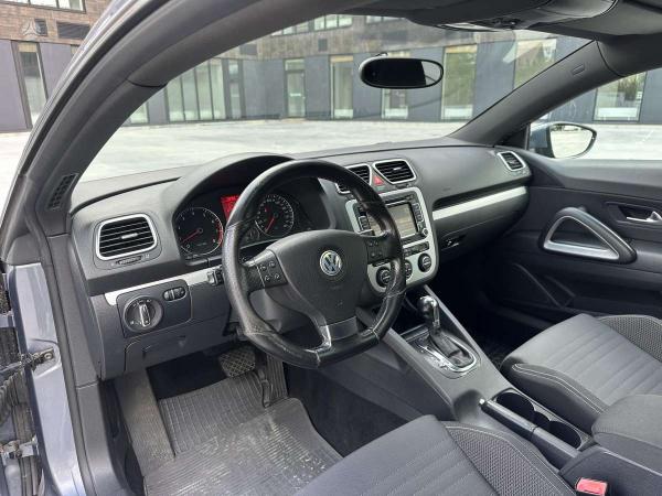Grey Volkswagen Scirocco 2008 in Kaunas, with an engine capacity of 1.98 L and mileage of 236 thousand km for 5380 €, photo 10 on AUTOMOTO.COM.LV