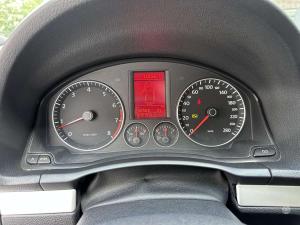 Grey Volkswagen Scirocco 2008 in Kaunas, with an engine capacity of 1.98 L and mileage of 236 thousand km for 5380 €, photo 18 on AUTOMOTO.COM.LV