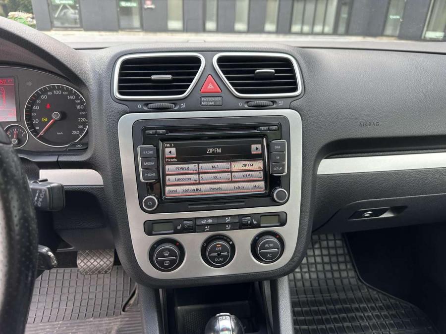 Grey Volkswagen Scirocco 2008 in Kaunas, with an engine capacity of 1.98 L and mileage of 236 thousand km for 5380 €, photo 22 on AUTOMOTO.COM.LV