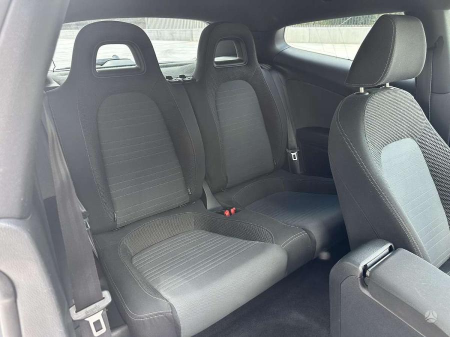 Grey Volkswagen Scirocco 2008 in Kaunas, with an engine capacity of 1.98 L and mileage of 236 thousand km for 5380 €, photo 36 on AUTOMOTO.COM.LV