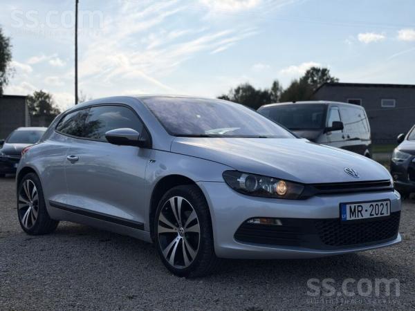 Pelēks Volkswagen Scirocco 2010 Valmiera, ar dzinēja tilpumu 1.40 L un nobraukumu 200 tūkst. km par 5490 €, foto 4 vietnē AUTOMOTO.COM.LV