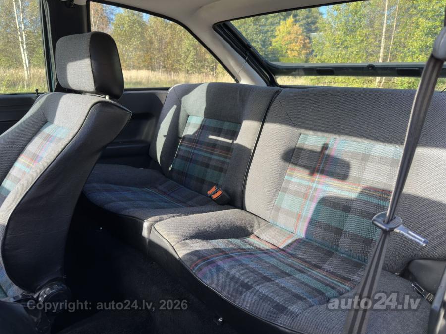 Volkswagen Scirocco 1986 Tallina, ar dzinēja tilpumu 1.80 L un nobraukumu 0 tūkst. km par 3499 €, foto 9 vietnē AUTOMOTO.COM.LV