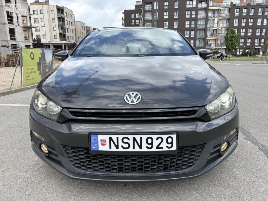 Volkswagen Scirocco 2009 in Vilnius, with an engine capacity of 2.00 L and mileage of 293 thousand km for 5800 €, photo 3 on AUTOMOTO.COM.LV