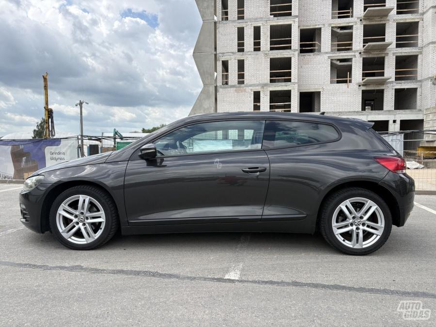 Volkswagen Scirocco 2009 in Vilnius, with an engine capacity of 2.00 L and mileage of 293 thousand km for 5800 €, photo 6 on AUTOMOTO.COM.LV