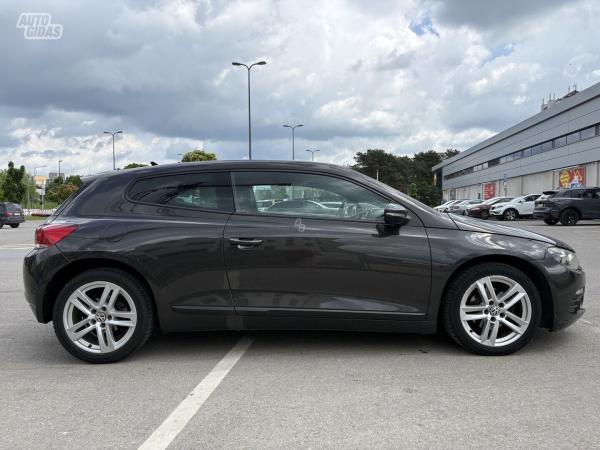 Volkswagen Scirocco 2009 in Vilnius, with an engine capacity of 2.00 L and mileage of 293 thousand km for 5800 €, photo 6 on AUTOMOTO.COM.LV
