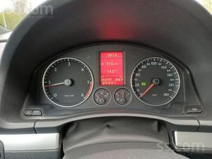 Sarkans Volkswagen Scirocco 2009 Valmiera, ar dzinēja tilpumu 2.00 L un nobraukumu 264 tūkst. km par 6300 €, foto 19 vietnē AUTOMOTO.COM.LV