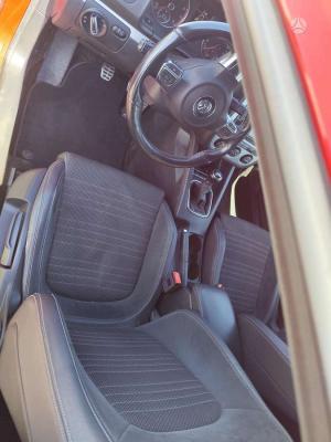 Red Volkswagen Scirocco 2009 in Klaipeda, with an engine capacity of 1.40 L and mileage of 115 thousand km for 3000 €, photo 16 on AUTOMOTO.COM.LV