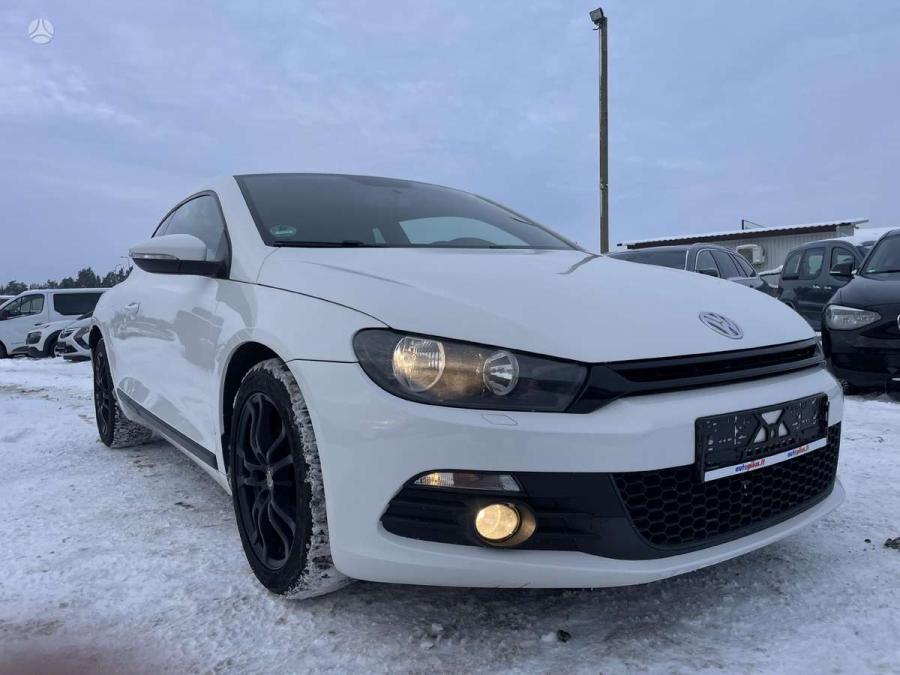 Balts Volkswagen Scirocco 2009 Utena, ar dzinēja tilpumu 1.39 L un nobraukumu 172 tūkst. km par 3900 €, foto 1 vietnē AUTOMOTO.COM.LV