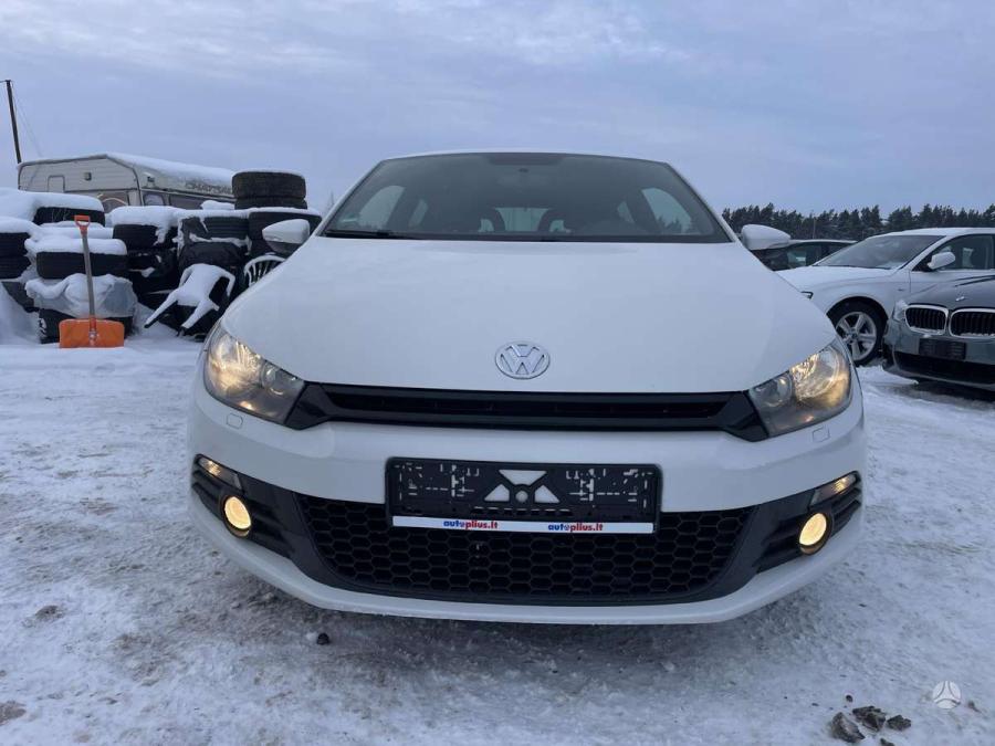 Balts Volkswagen Scirocco 2009 Utena, ar dzinēja tilpumu 1.39 L un nobraukumu 172 tūkst. km par 3900 €, foto 7 vietnē AUTOMOTO.COM.LV